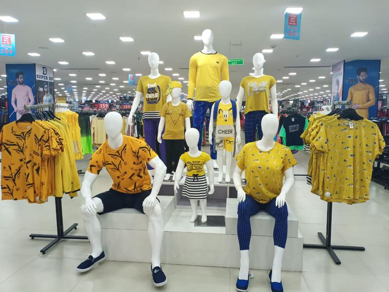 One Centre (JCR Fashion Retail Pvt Ltd) - Apparel Store Franchise ...