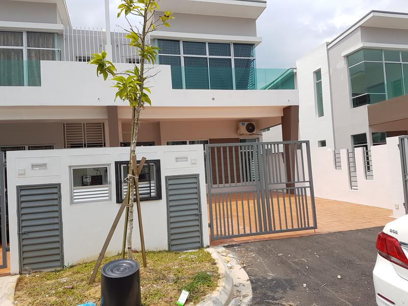 Rented Commercial Property for Sale in Johor Bahru, Malaysia seeking ...