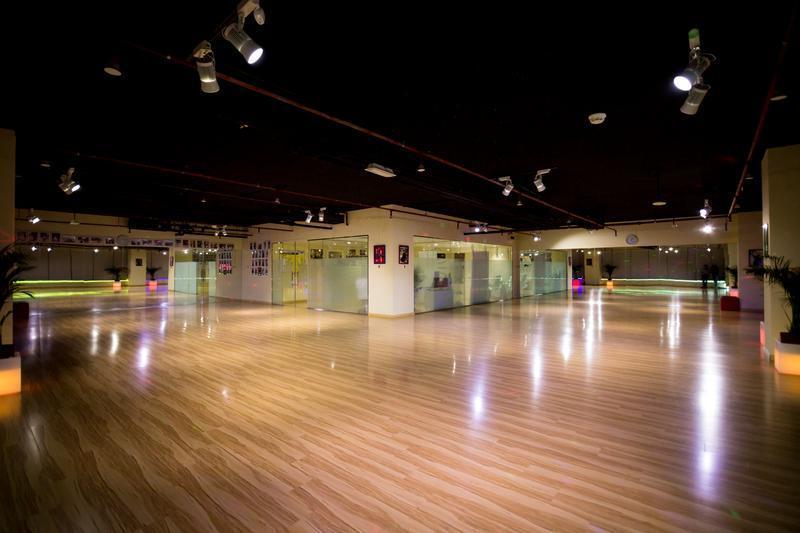 Dance Studio for Sale in Dubai, United Arab Emirates seeking AED 1.1 ...