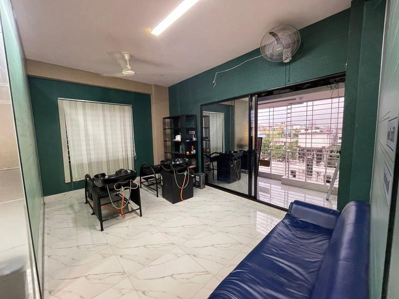 Profitable Beauty Salon for Sale in Dhaka, Bangladesh seeking BDT 30 lakh